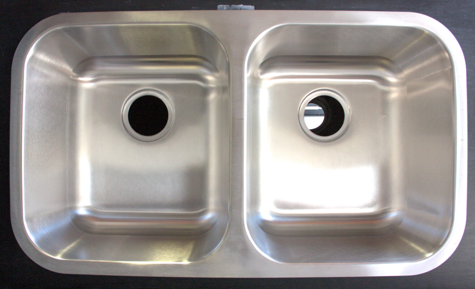 Gallery – Silver Stone & Cabinets