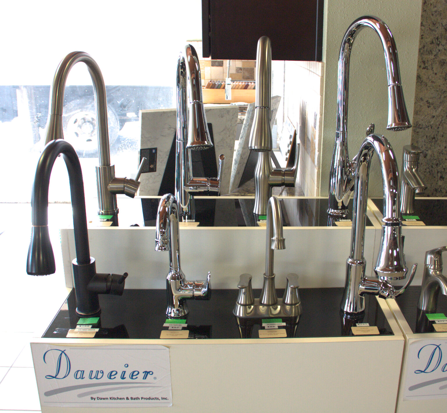 Gallery – Silver Stone & Cabinets